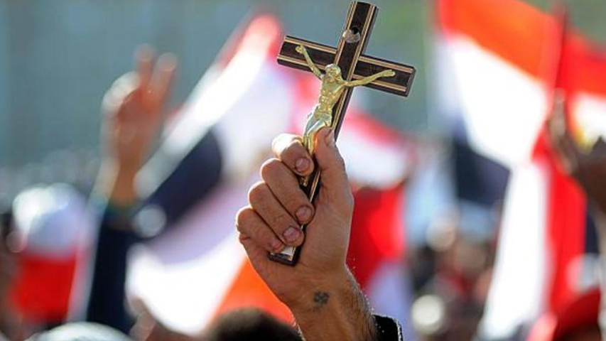 Aidons les chrétiens persécutés - La Fraternité Sacerdotale Saint ...